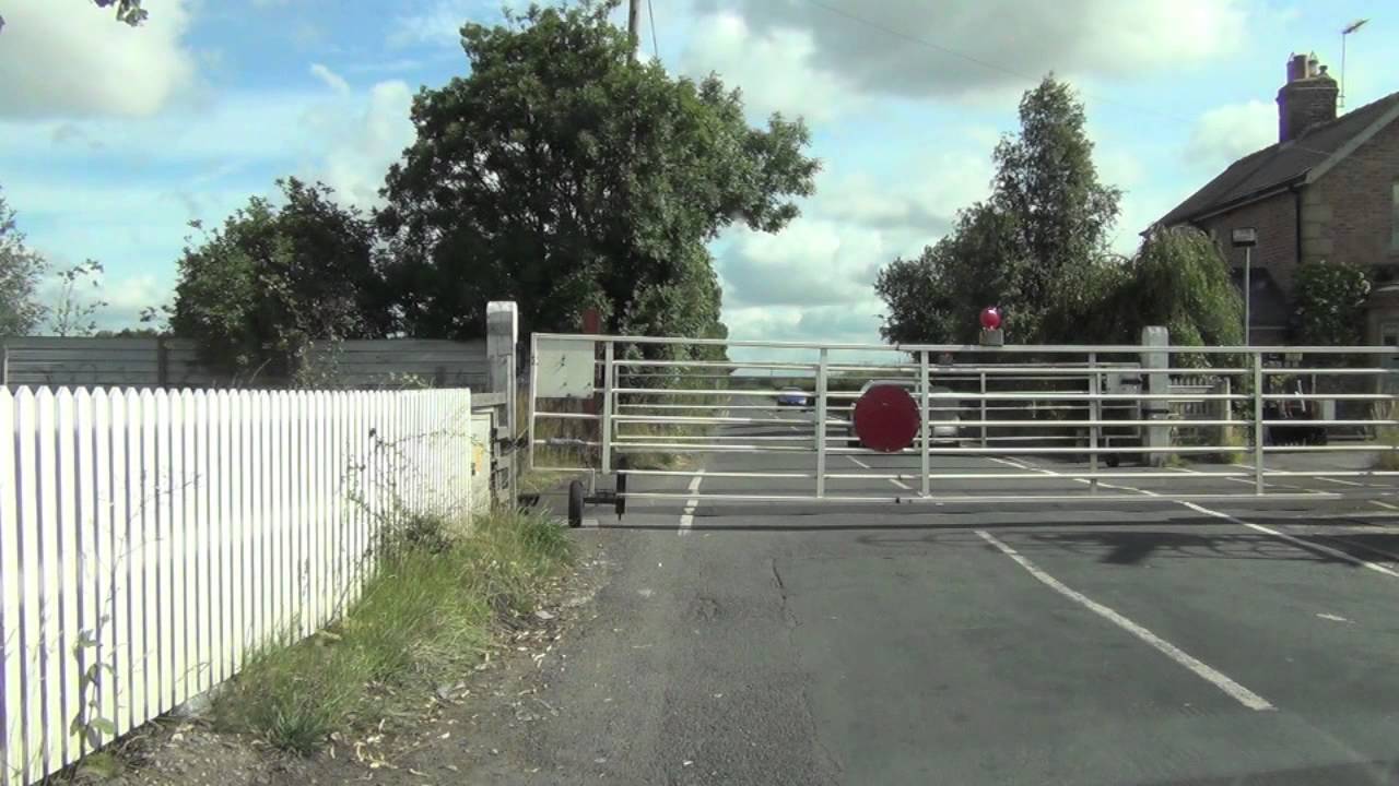 Hessay Level Crossing - YouTube