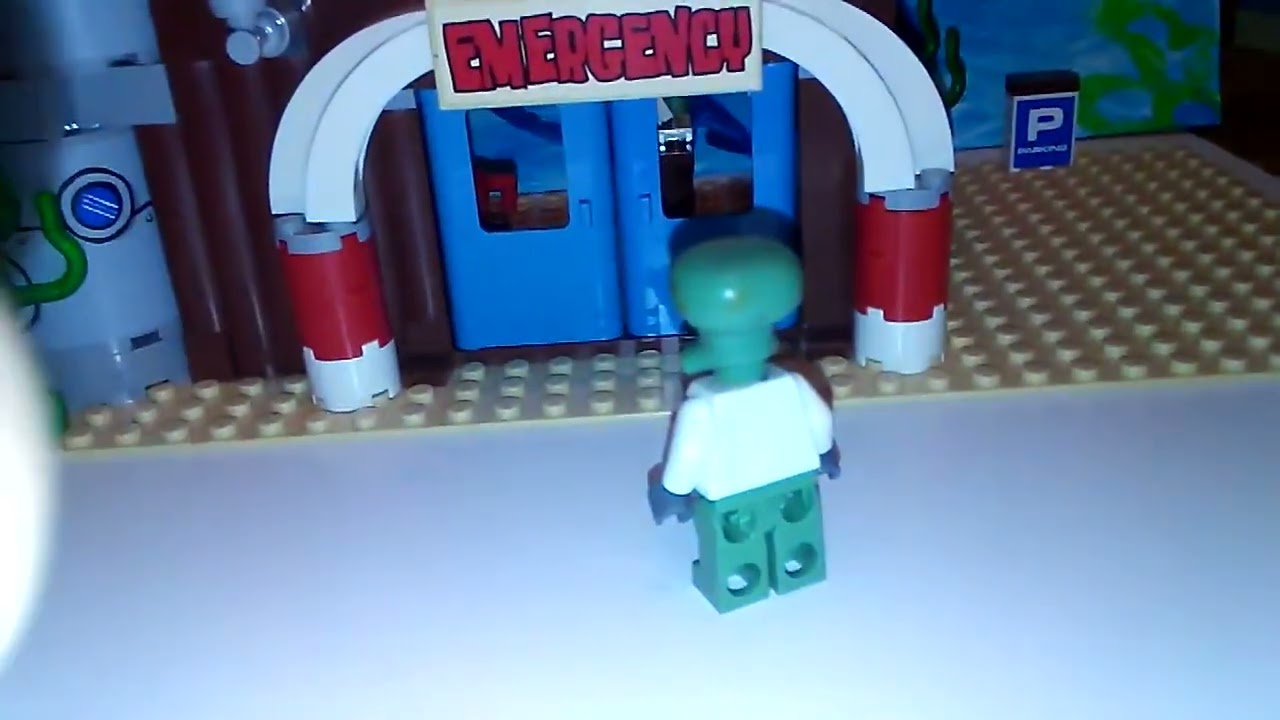 Lego SpongeBob, Squidward Becomes A DOCTOR - YouTube