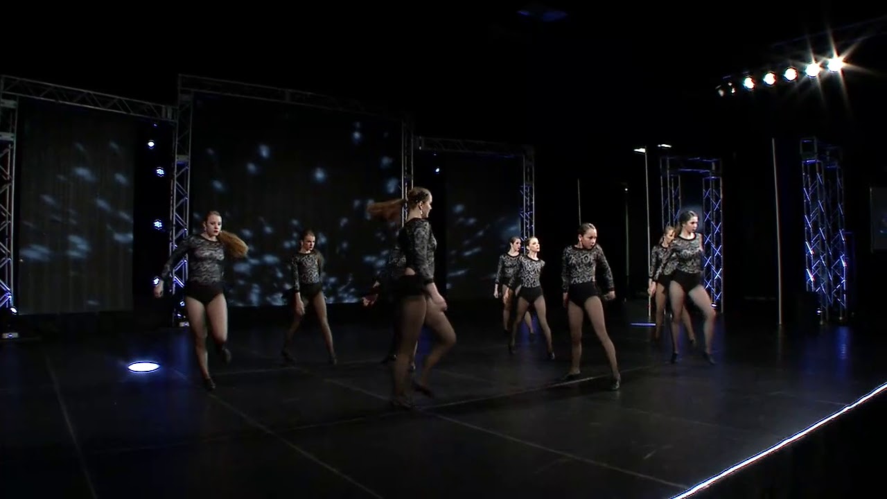 Here I Come - Showcase Dance Studio 2016-2017 - YouTube