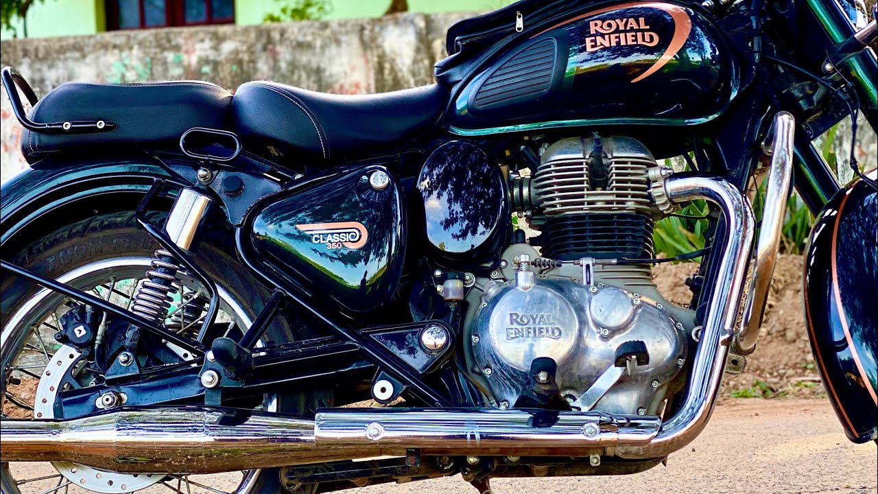 Classic Reborn 350 Redrooster exhaust sound - YouTube