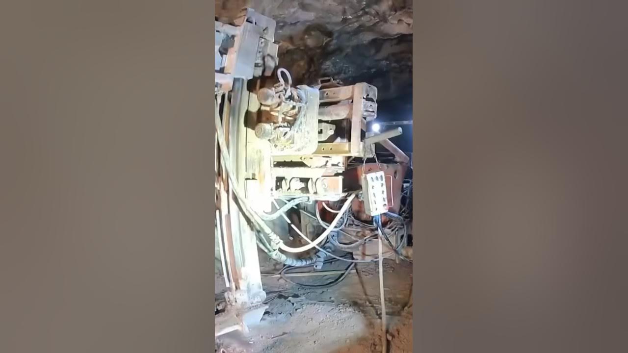 30 YO DRILL RIG MACHINE #mineexploration #shortvideo #shortsyoutube #underground #mining #miners ...