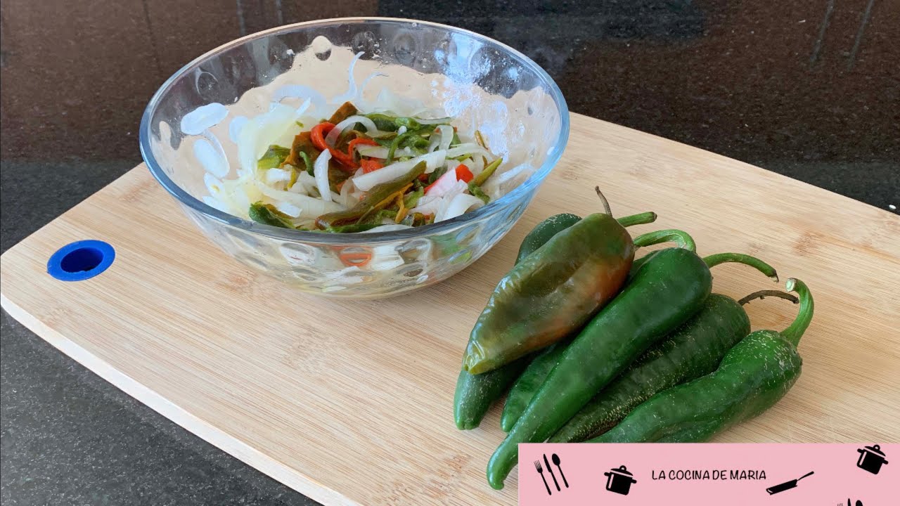 RAJAS DE CHILES LOCOS - YouTube