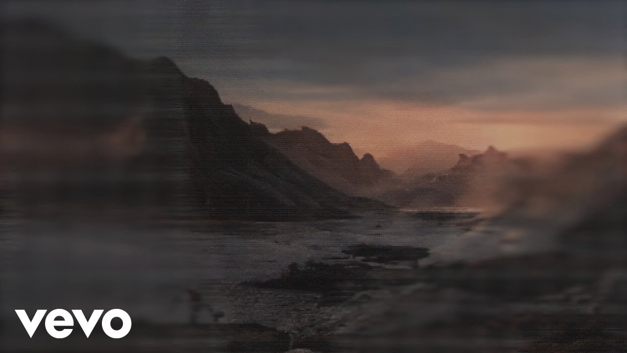 Ludovico Einaudi - The Water Diviner (From "The Water Diviner ...