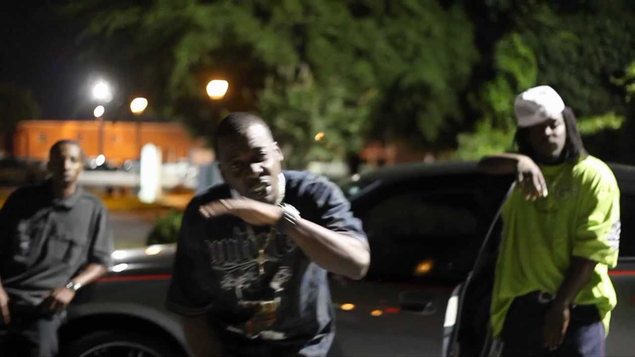Rebellious Ft. Soopa Kool - Move Dat Work (Video) - YouTube