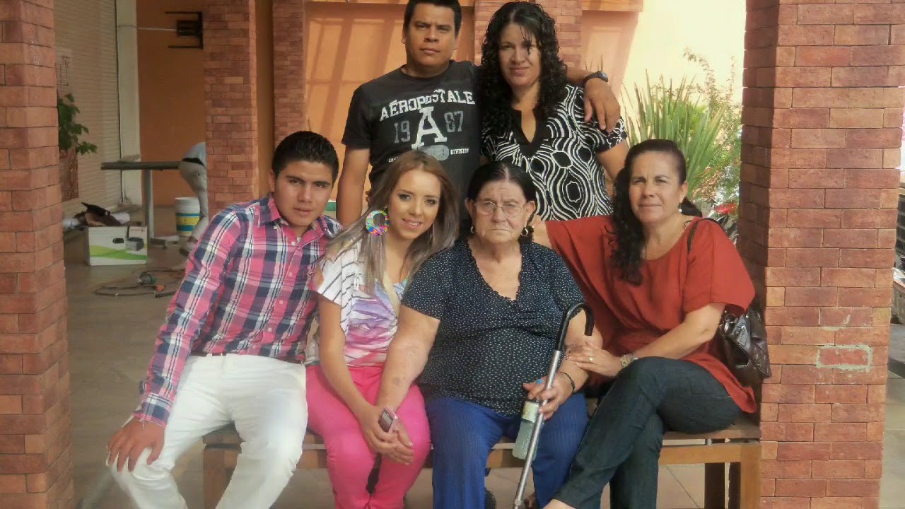 Zenaida Rodríguez Mata nanita chula - YouTube