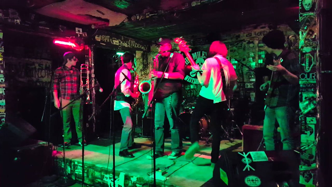 Vanilla Envelope at The Milestone 2.5.16 - YouTube