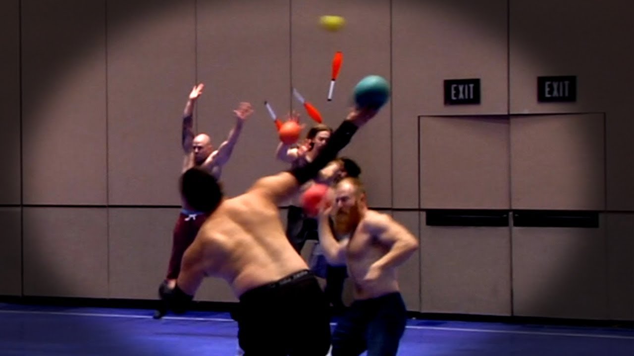Dodge Juggle 2017 - YouTube