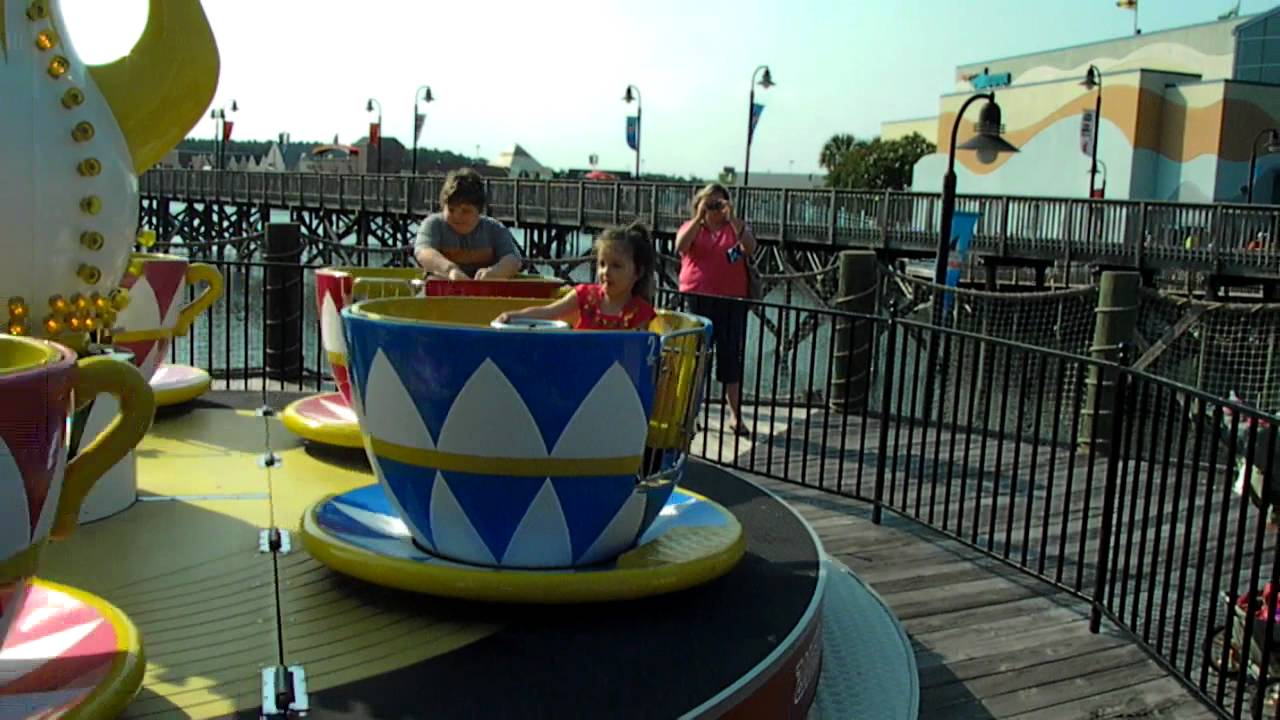 riding tea cups.MOV - YouTube