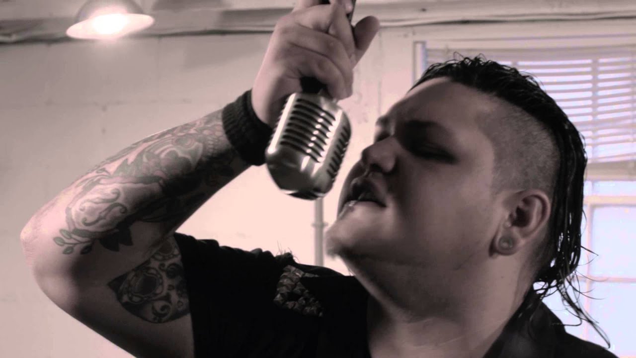 Devlyn Sydus - Eyes of a Psychopath Official Video - YouTube