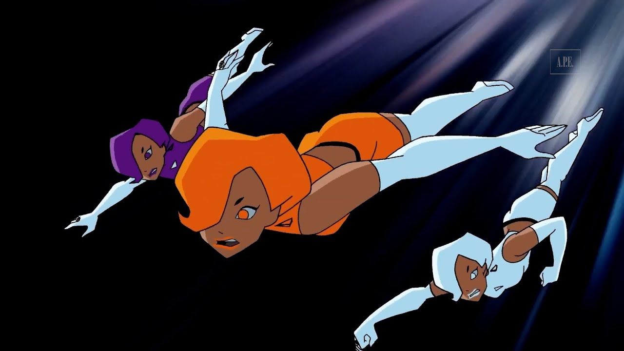 Triplicate Girl - All Powers from Legion of Superheroes - YouTube