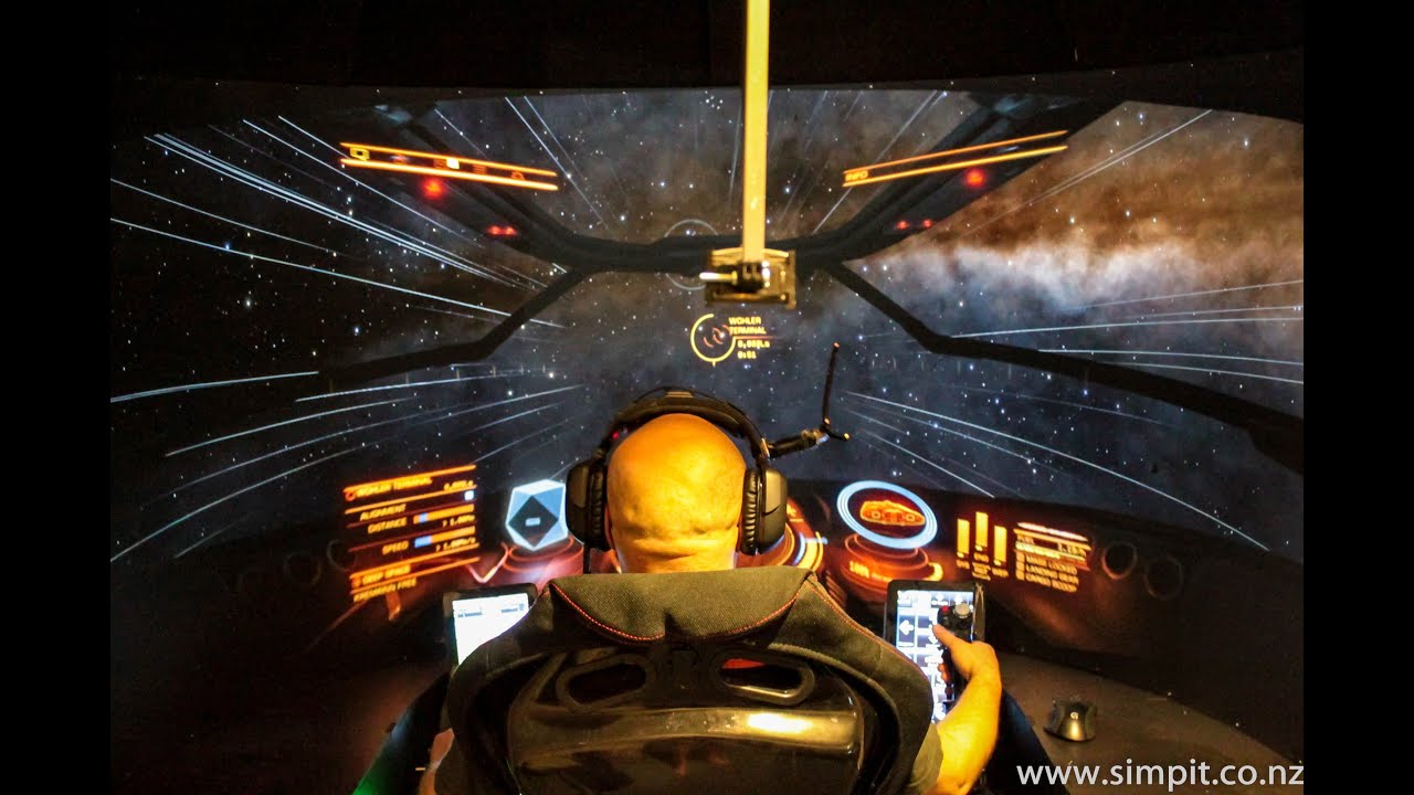 Elite Dangerous in Icarus Avenger 180 - POV gameplay - YouTube
