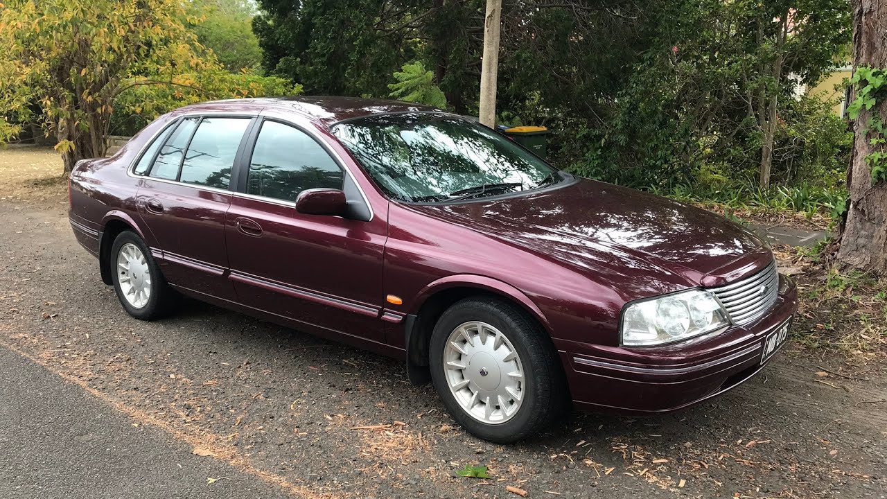 AU Ford Fairlane V8 - Mini Lincoln Town Car? - YouTube