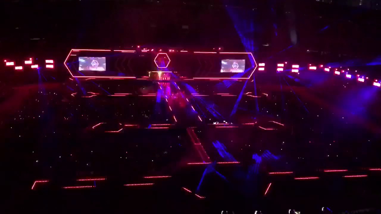 170527 EXOrDIUM Dot in Seoul - EXO-L Ocean - YouTube