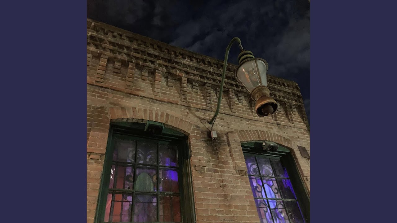 Boogie Street (feat. Chaos) (Live) - YouTube