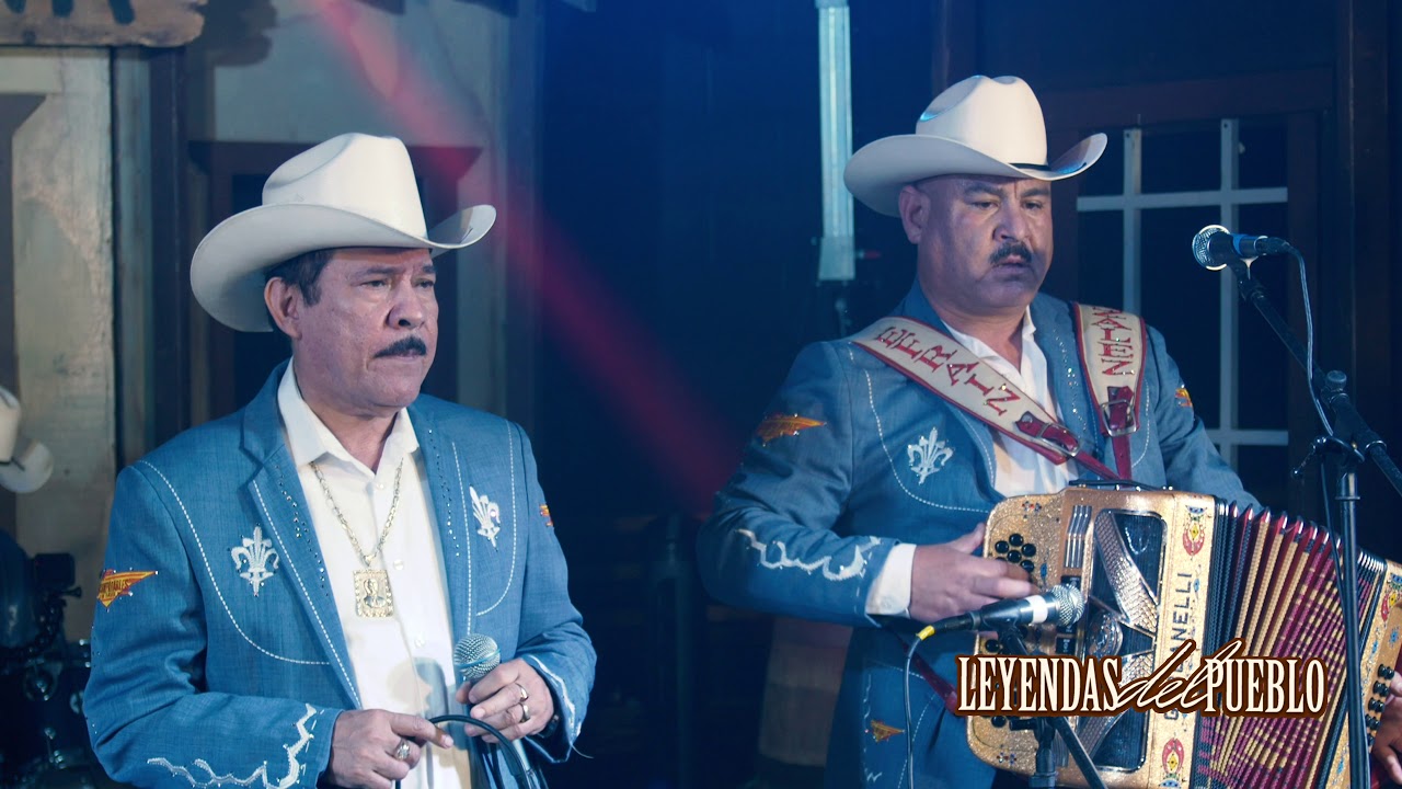 LOS INCOMPARABLES DE TIJUANA - 700 LIBRAS (VIDEO OFICIAL) - YouTube