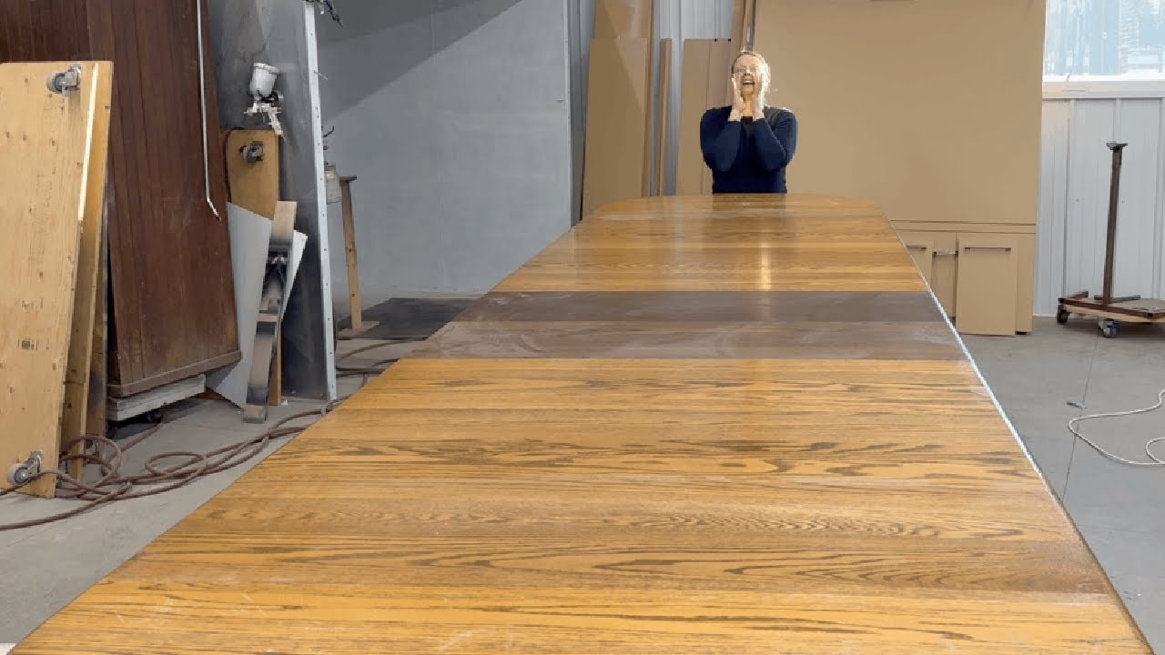 The Longest Table in the World - YouTube