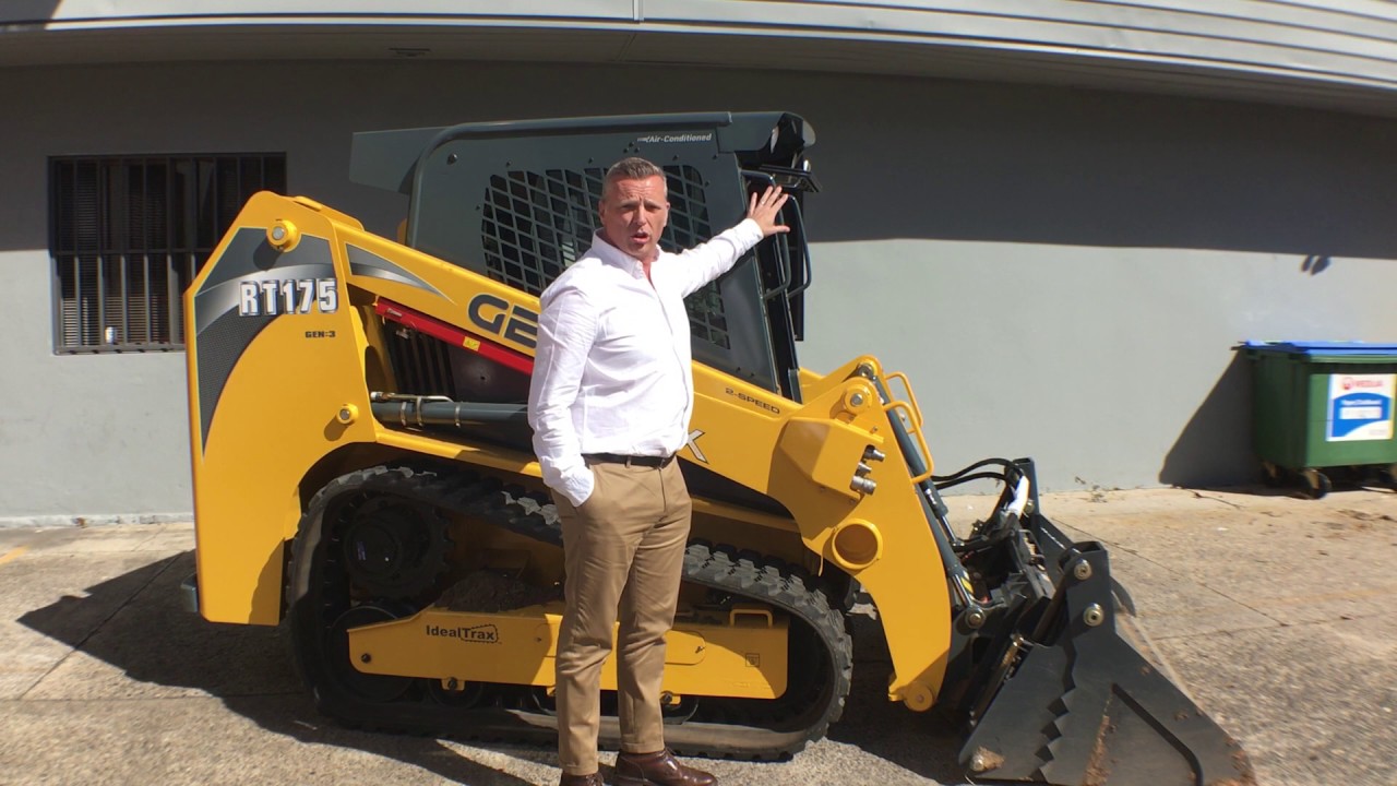 ROPS FOPS II standard cab on Gehl & Mustang Track Loaders - YouTube