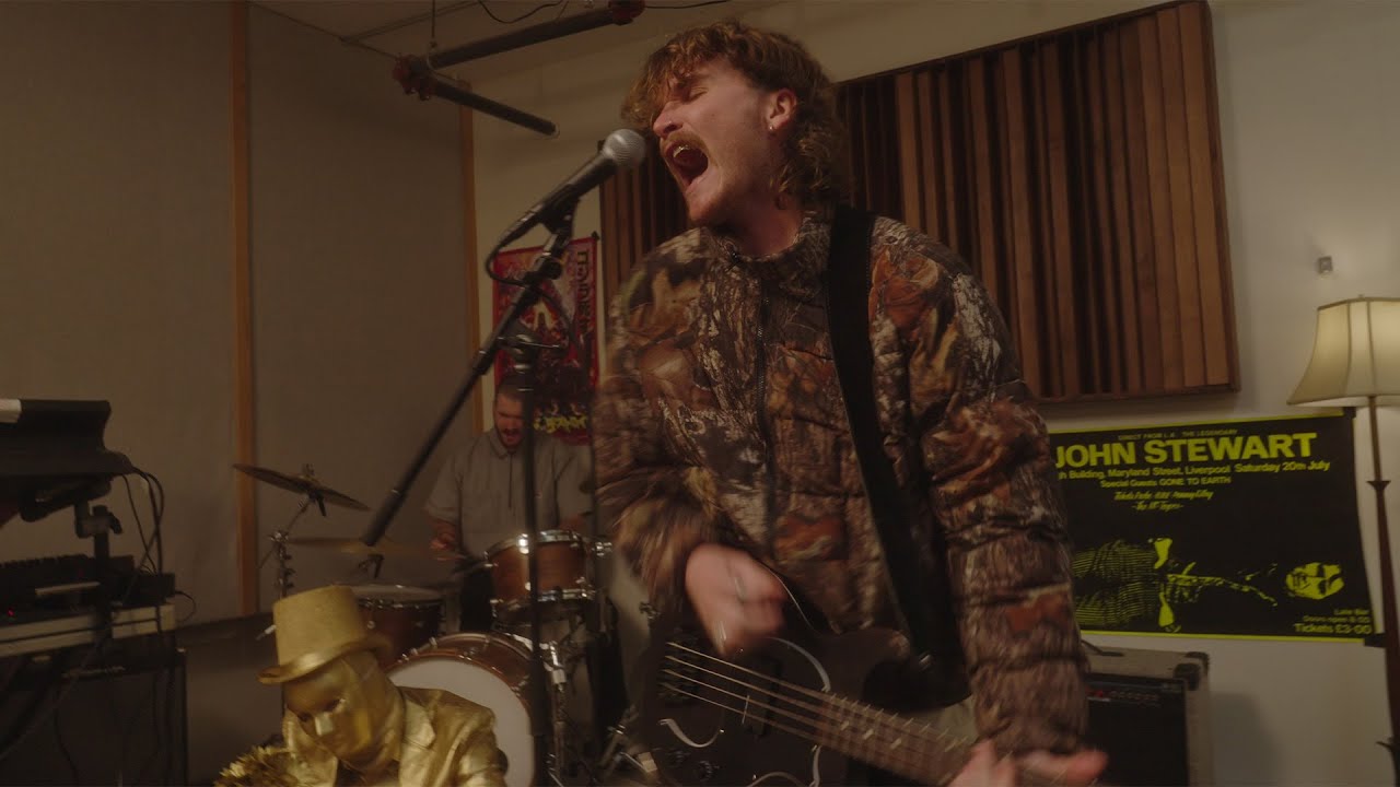 VTB - Rotting Gold (Official Music Video) - YouTube