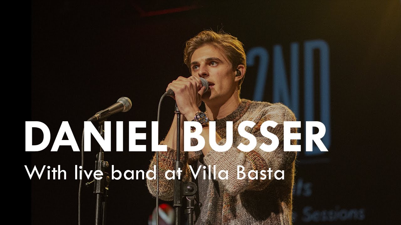 Daniël Busser | 22 MINUTES | Live Session at Villa Basta - YouTube