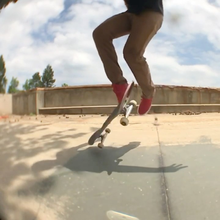 360 front foot pressure underflip!!! #skateboarding - YouTube