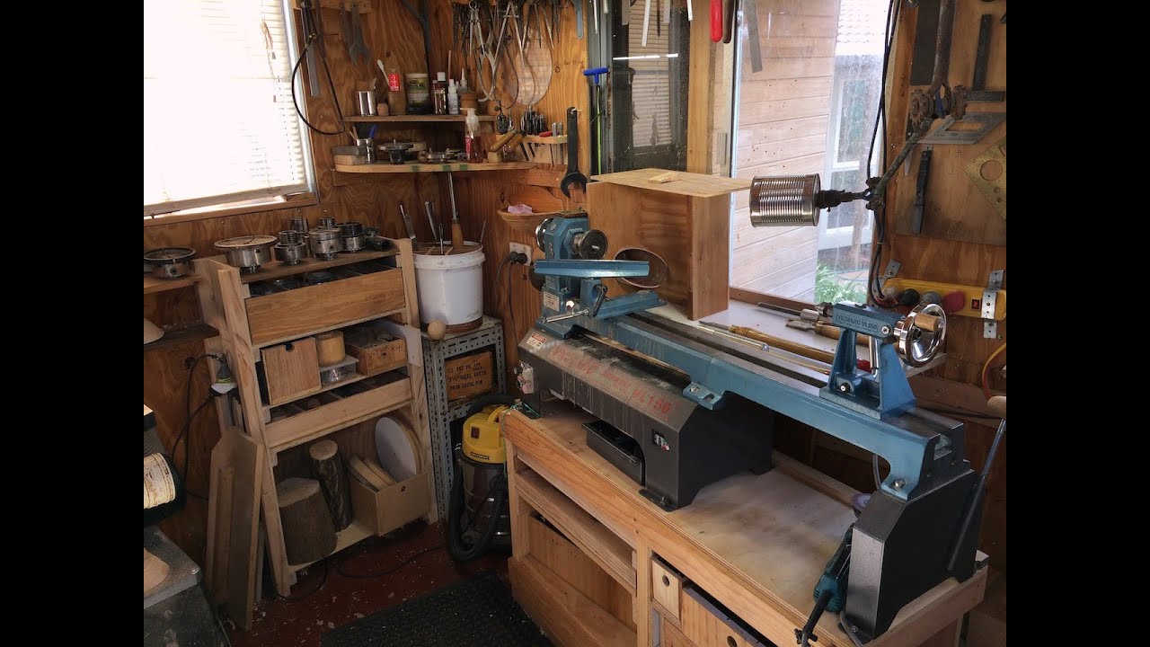 Richard Raffan lathe & dust extraction - YouTube