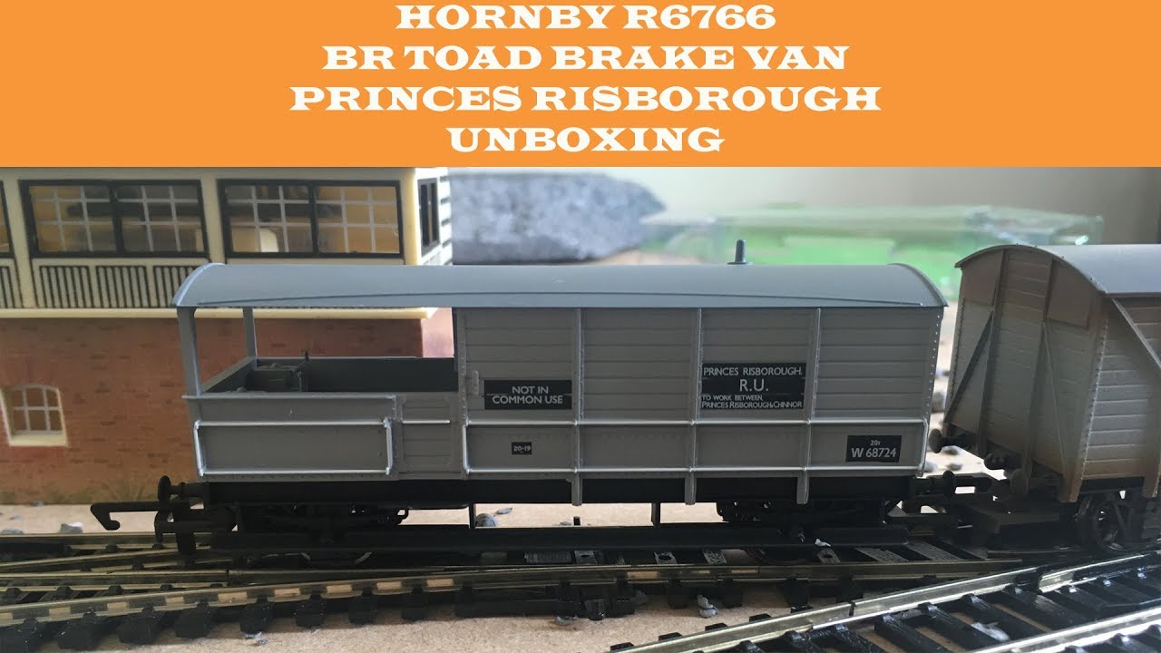 Hornby R6766 BR Toad Brake Van Unboxing And Review - YouTube