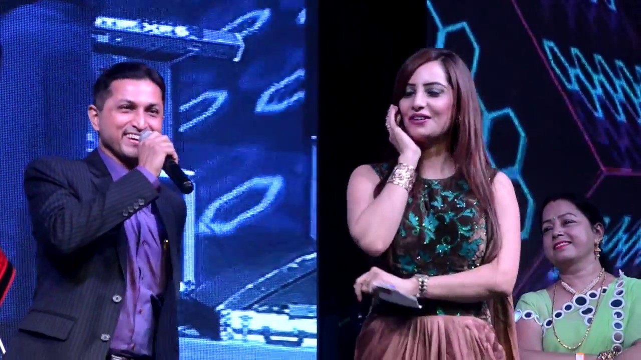 Anchor Piya Sharma : Hosting For FIIT JEE Diwali Utsav 2016 - YouTube