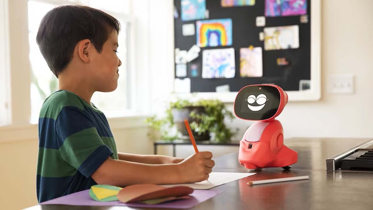 Top 5 AI Learning Toys of 2025 That Make Kids Super Smart! - YouTube
