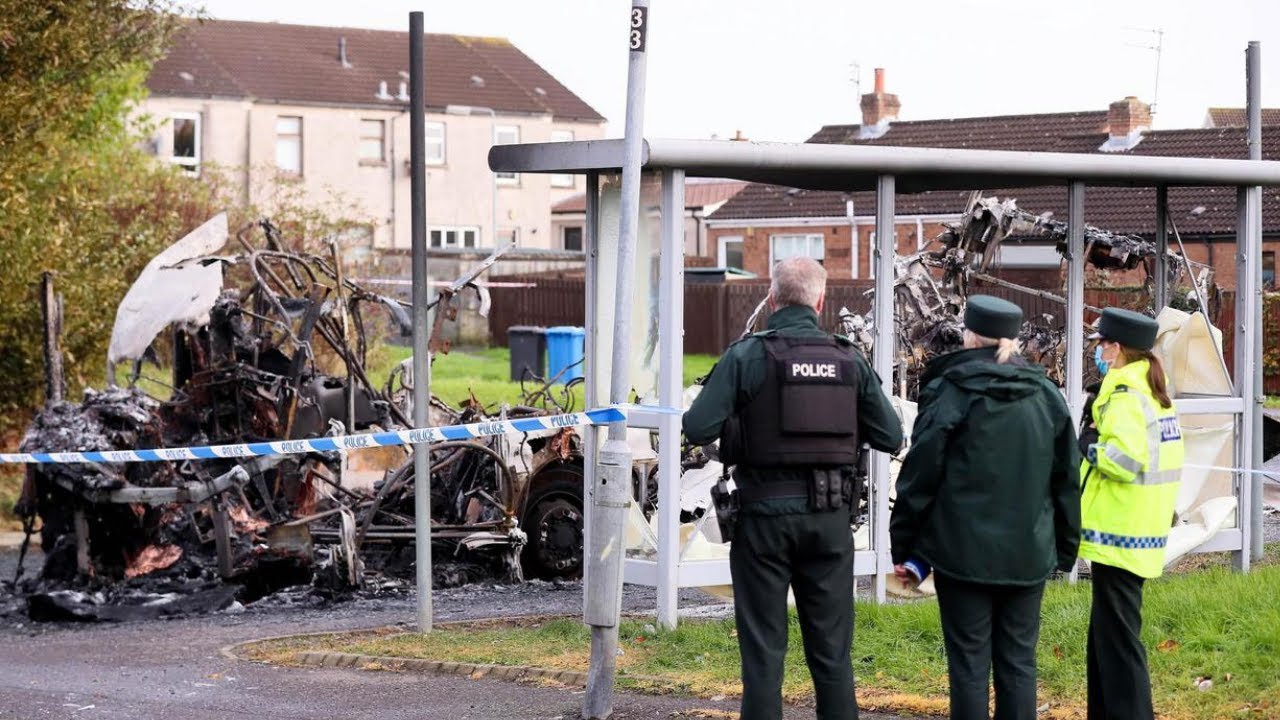 Brexit. Tensions rise in NI as the DUP deadline for the NI Protocol ...