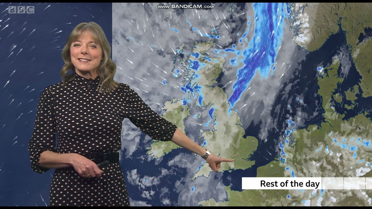 Louise Lear - BBC Weather - (29th November 2021) - HD [60 FPS] - YouTube