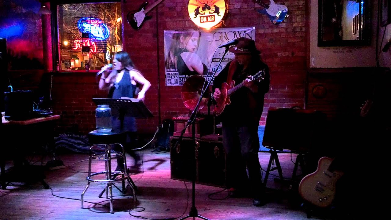 Plastic Mojo - Women Be Wise - YouTube