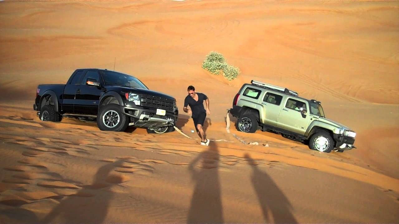hummer H3 rescue ford raptor dubai desert fossil rock - YouTube