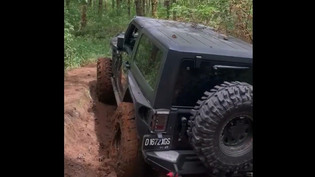 Off road 4X4 di cikole lembang Bandung #4x4 - YouTube