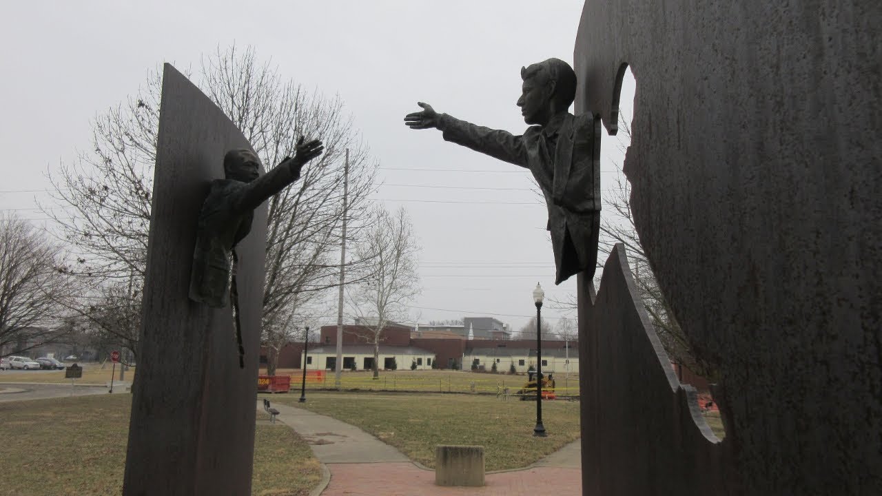 Landmark for Peace - MLK/RFK Memorial - YouTube