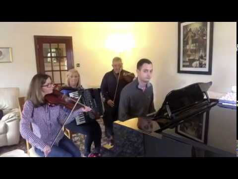 The Cruikshank Family Band - Mrs MacDonald of Dunach / Father John ...