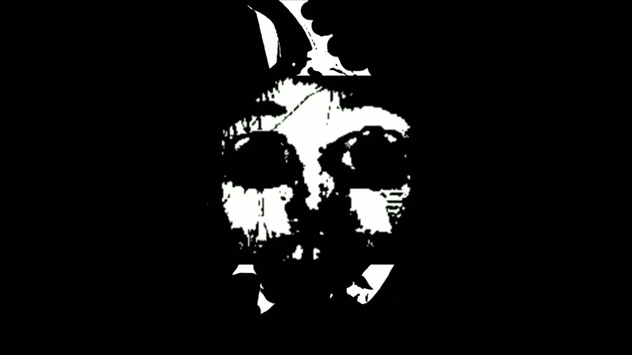 Screaming Chicken Becoming Uncanny Even More Extended - YouTube