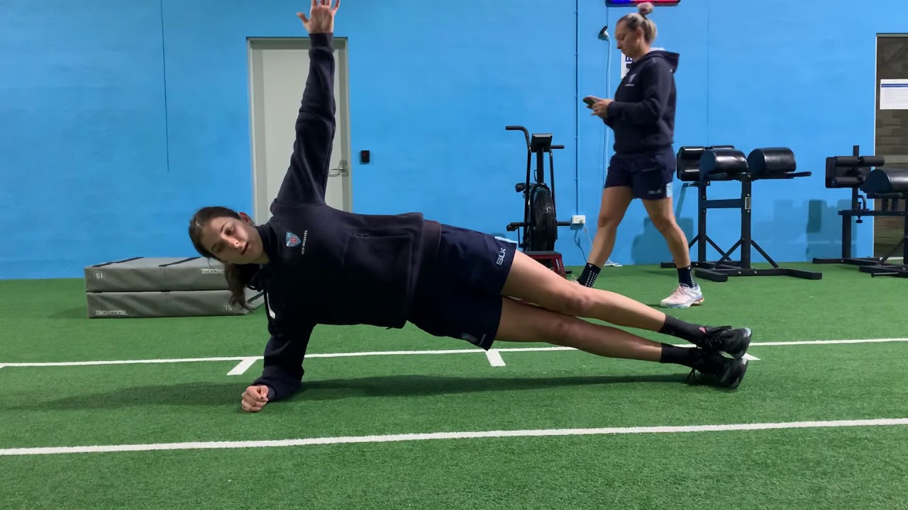 Side Plank Hold - YouTube