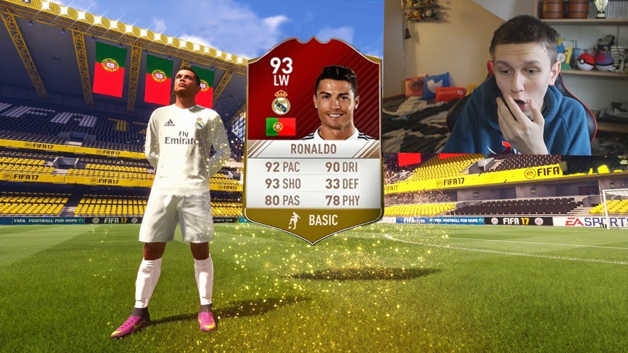 OMFG RED RONALDO IN A PACK!!! - (FIFA 17 Pack Opening Mobile) - YouTube