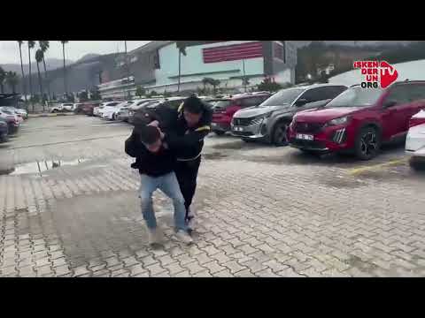 Tuvalette Kadınların Videosunu Çeken Yakalandı