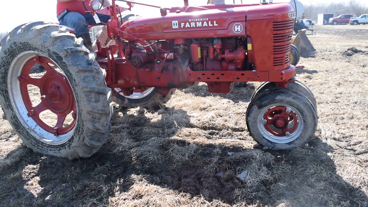 Farmall H Gas Narrow Front Tractor - YouTube