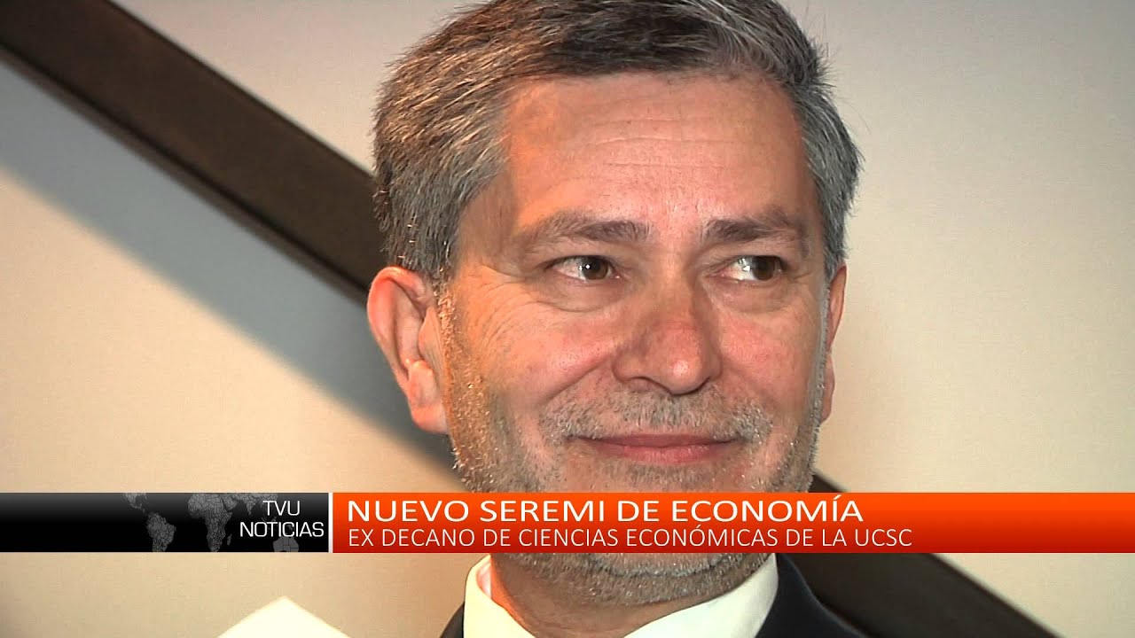 Iván Valenzuela asume como Seremi de Economía - YouTube