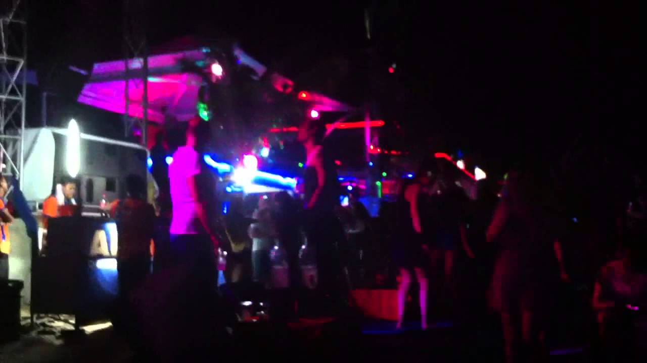 Ark bar party 3 - YouTube