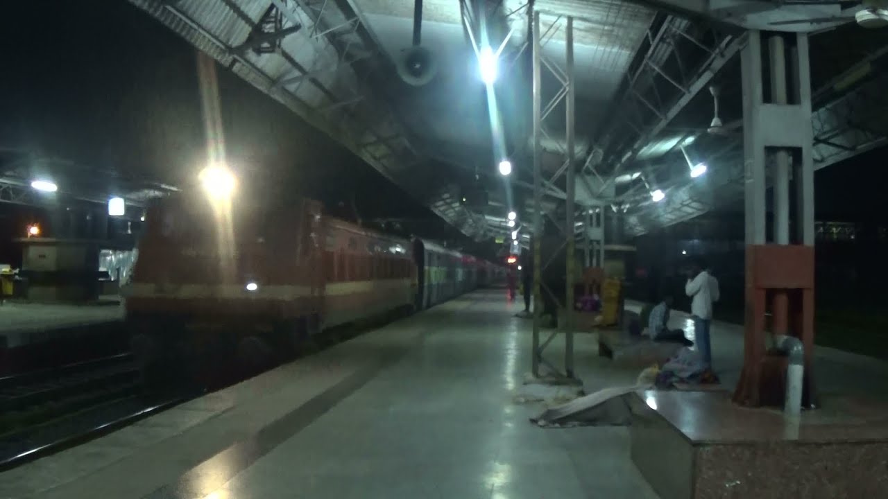 RAREST RARE ACTION IN WR : Diverted Mangala Lakshadweep Superfast ...