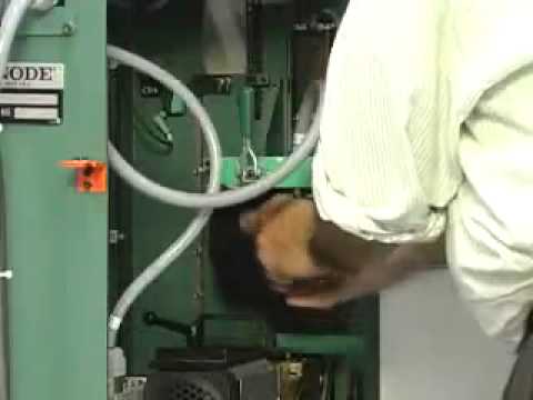 Signode MHB TP12 Bulk Pallet Unitizer YouTube - YouTube