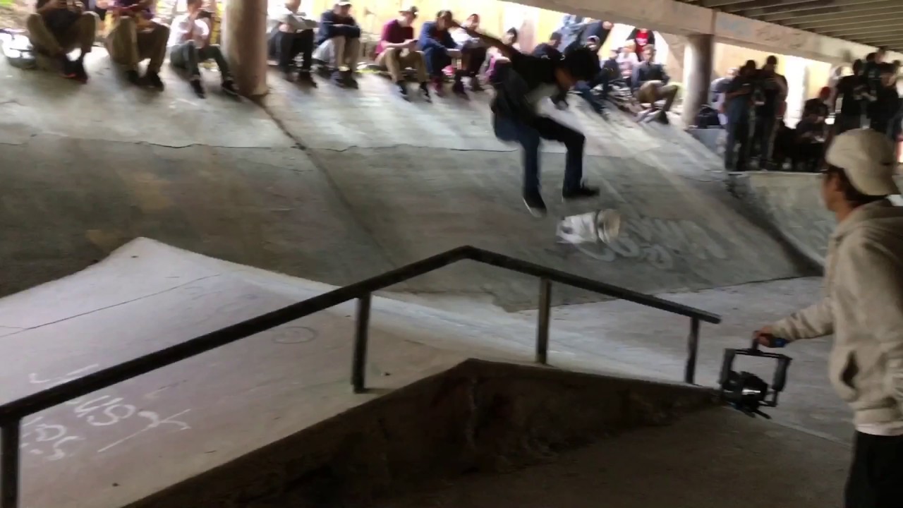 UNDERGROUND SKATE COMPETITION - YouTube
