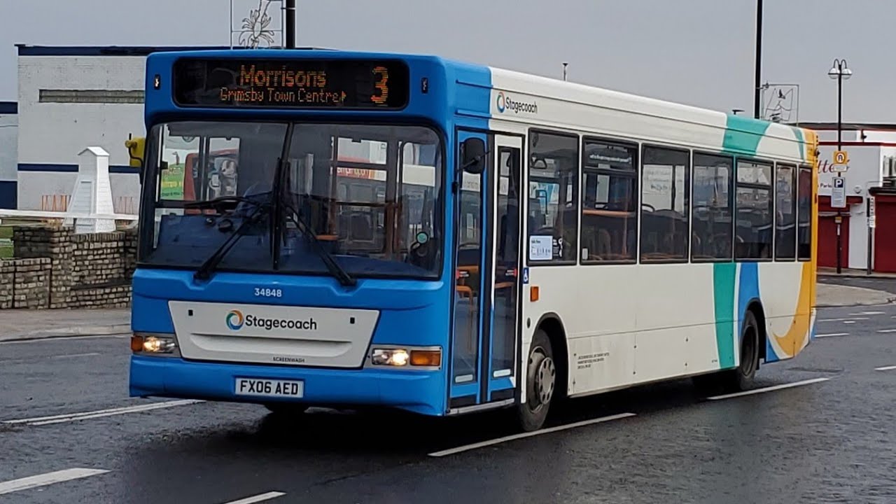 Buses at Cleethorpes Pier (16/04/2023) - YouTube