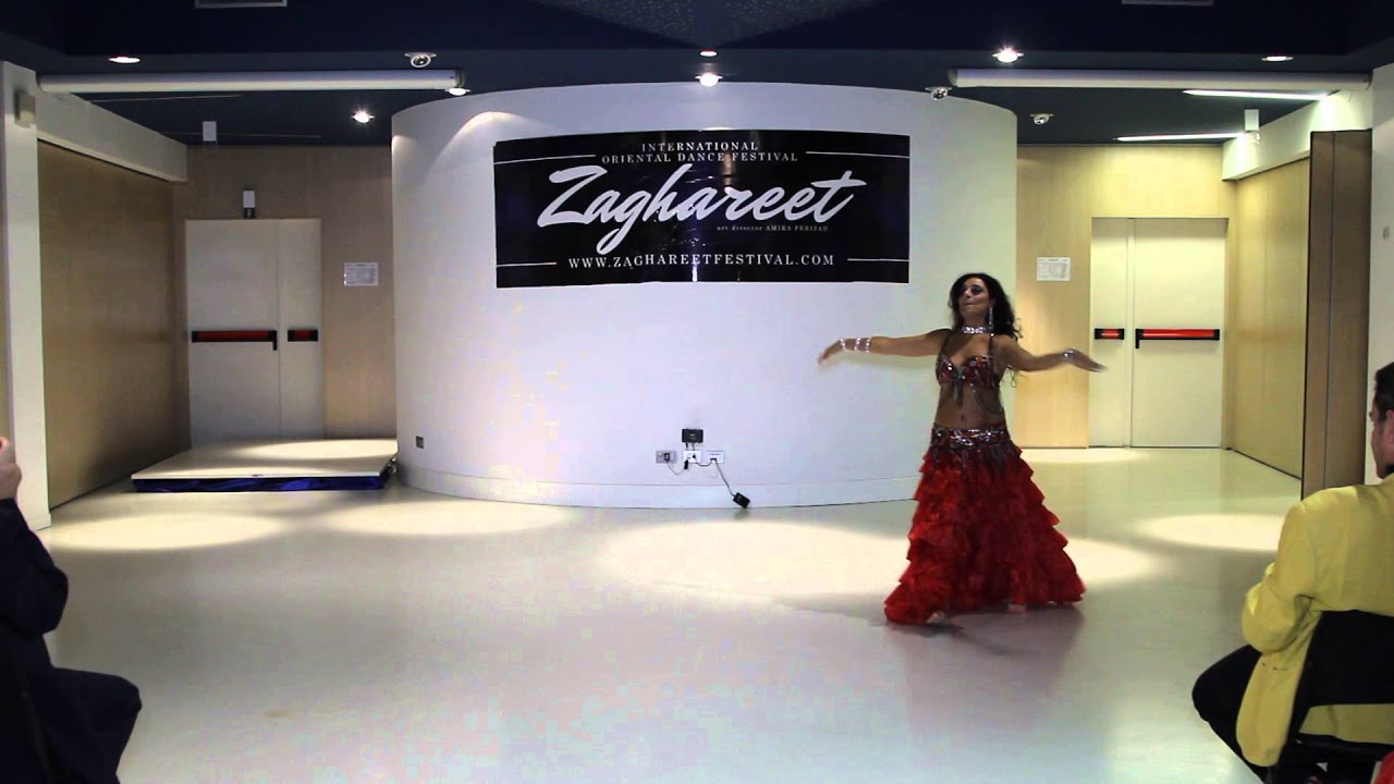 Claudia Soheir Performer in Zaghareet gala show - YouTube