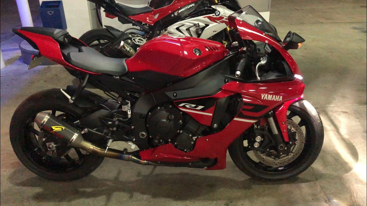 2019 Yamaha R1 Graves Exhaust - YouTube