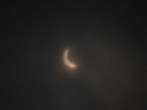 Solar eclipse in Japan - YouTube