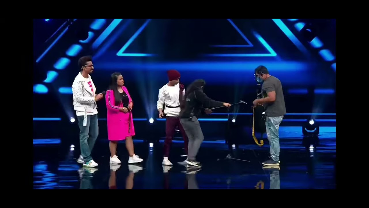 subhranil sing a song for sweta - YouTube